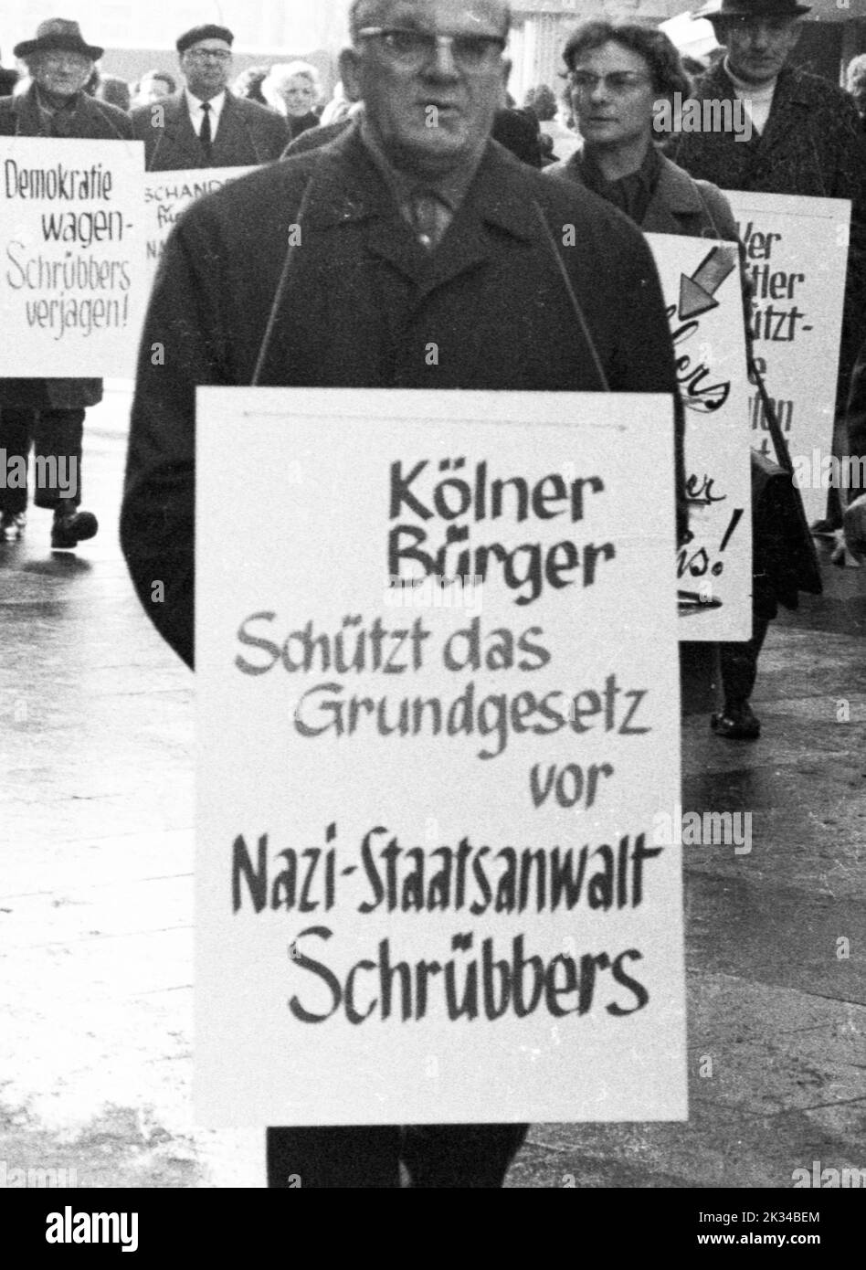 Nazi victims and leftists demonstrated on 2. 2. 1972 in the centre of ...