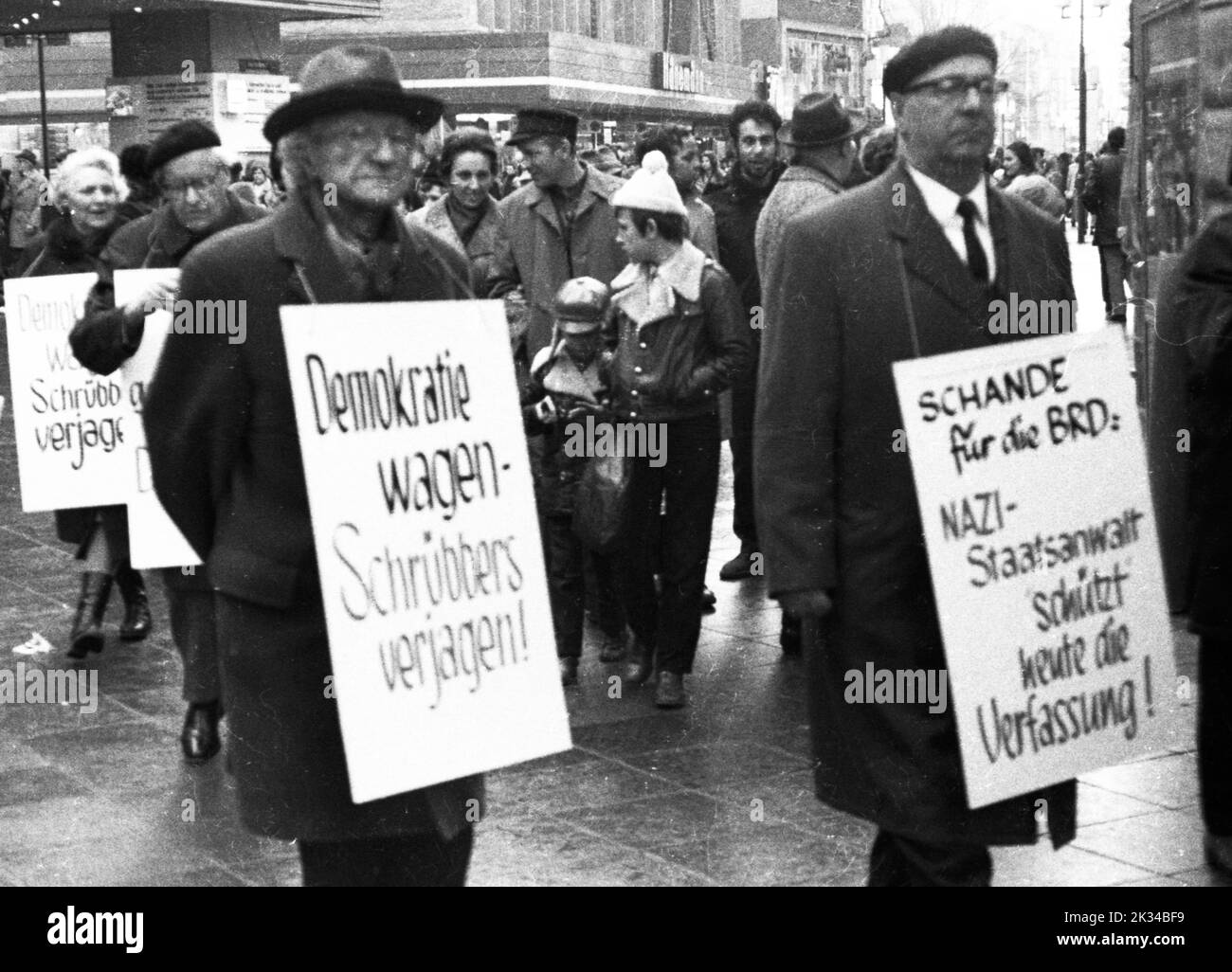 Nazi victims and leftists demonstrated on 2. 2. 1972 in the centre of ...