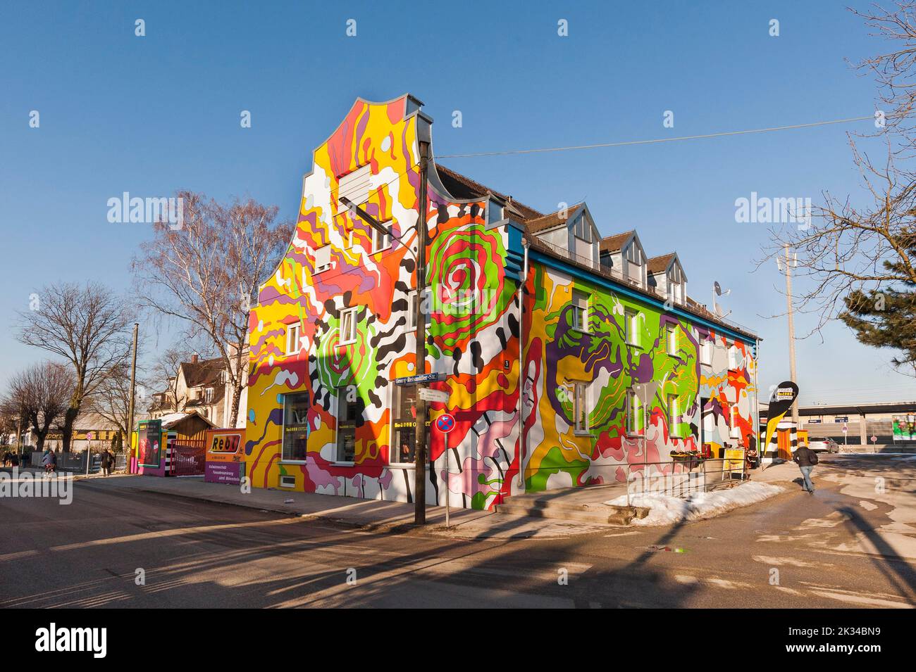 Graffiti, wall painting, Allach-Untermenzing district, Munich, Bavaria ...
