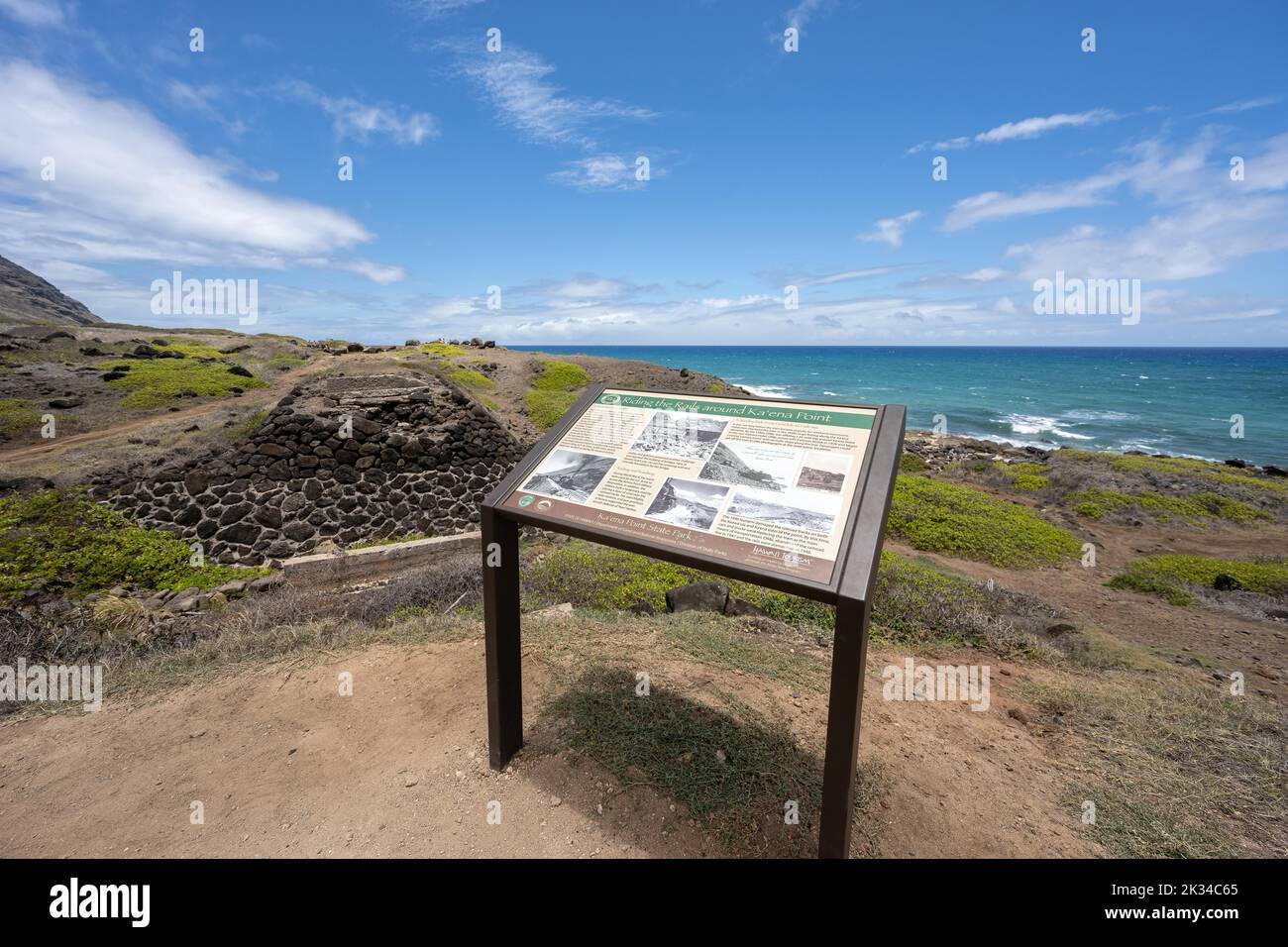 Kaena point hiking trail hi-res stock photography and images - Alamy