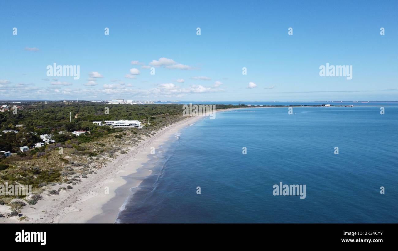 An aerial view of the sunny Coogee Beach in Washington Stock Photo - Alamy