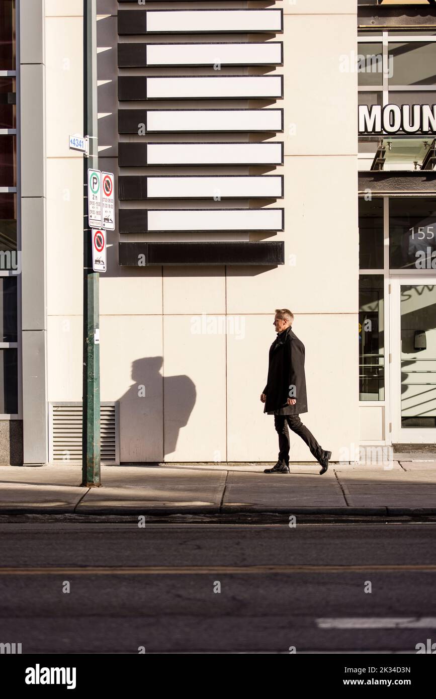 Walking below hi-res stock photography and images - Alamy