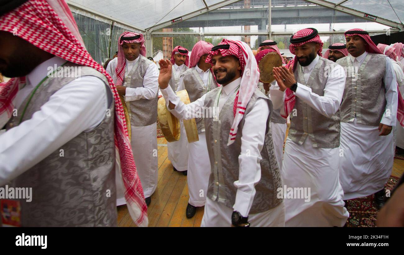 Saudi ardah hi-res stock photography and images - Alamy