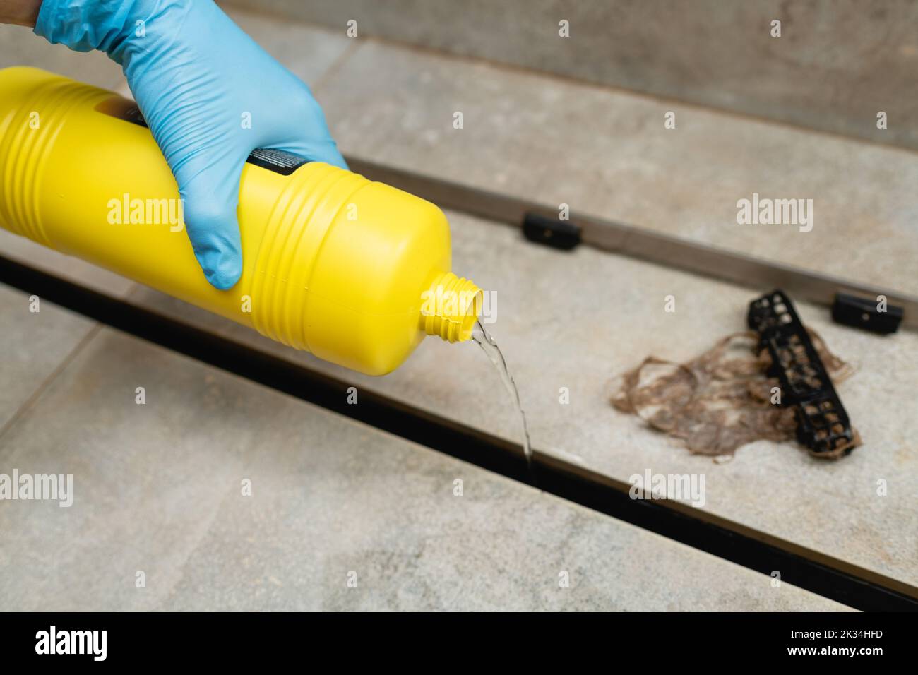 Liquid drain hi-res stock photography and images - Alamy