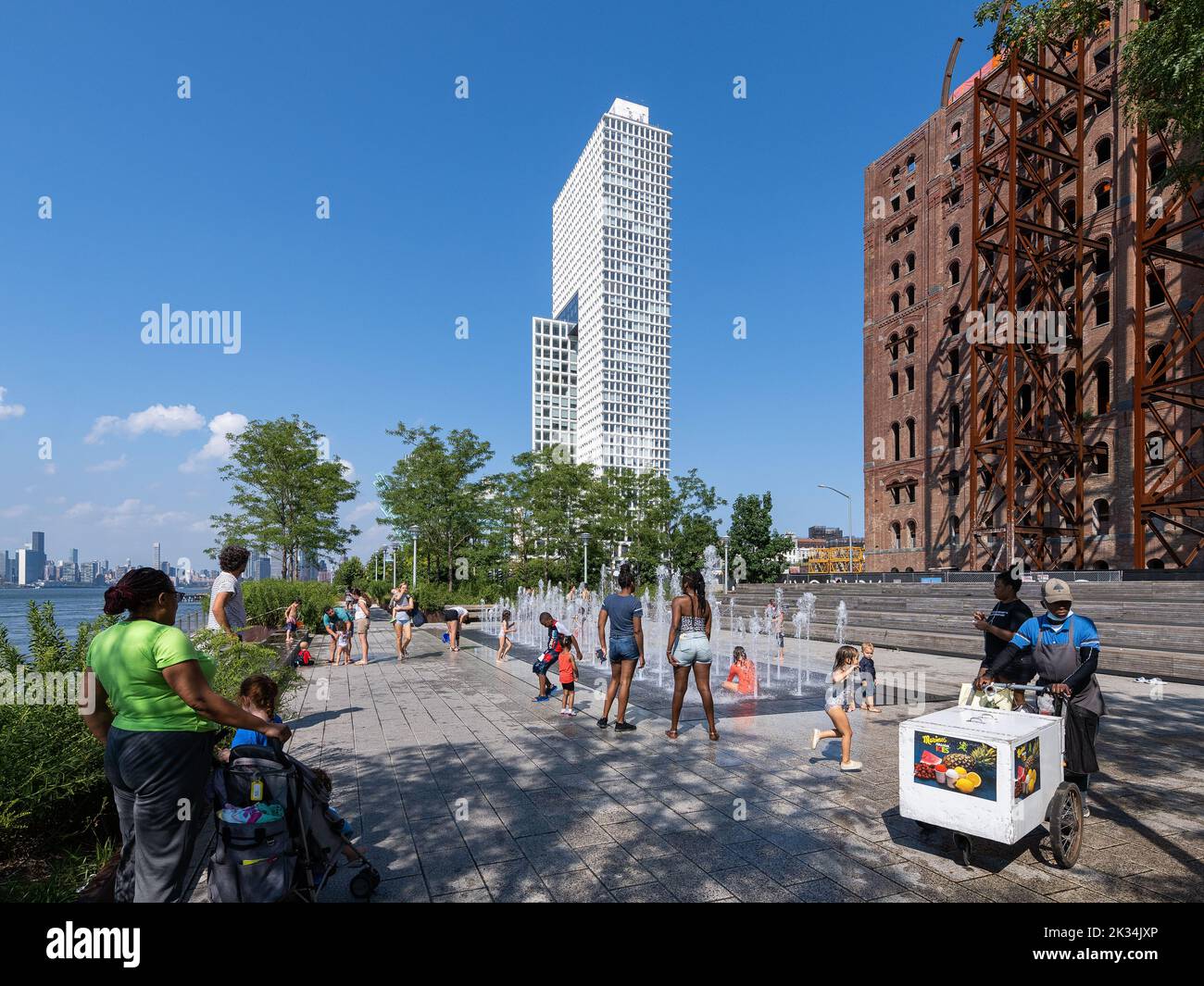 First city tower hi-res stock photography and images - Alamy