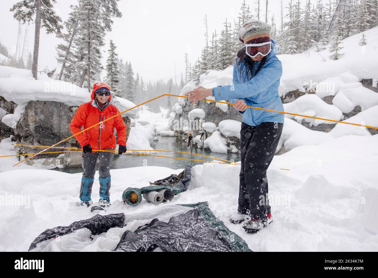Tent poles hi-res stock photography and images - Alamy