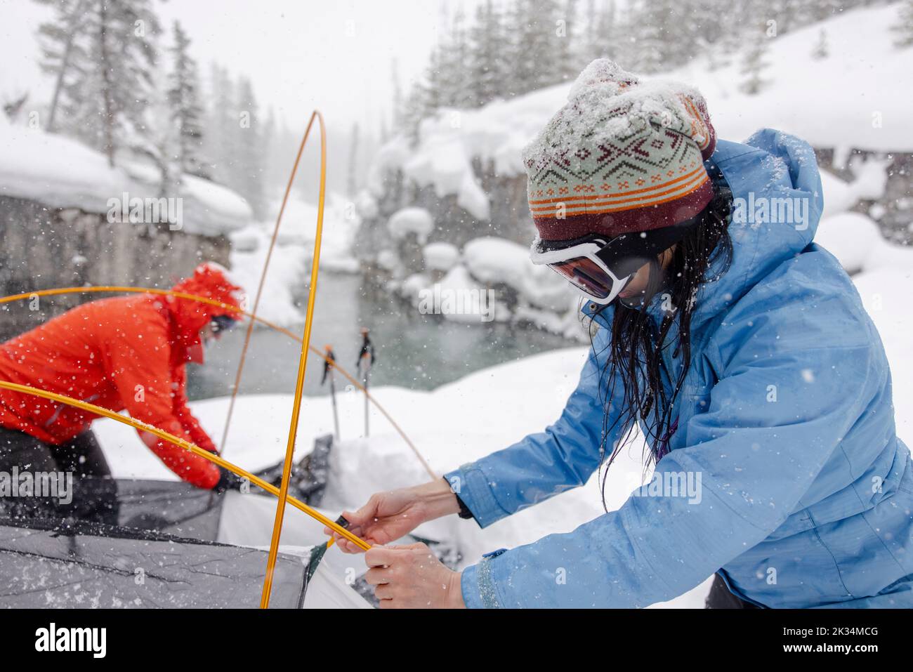On tent pole hi-res stock photography and images - Alamy