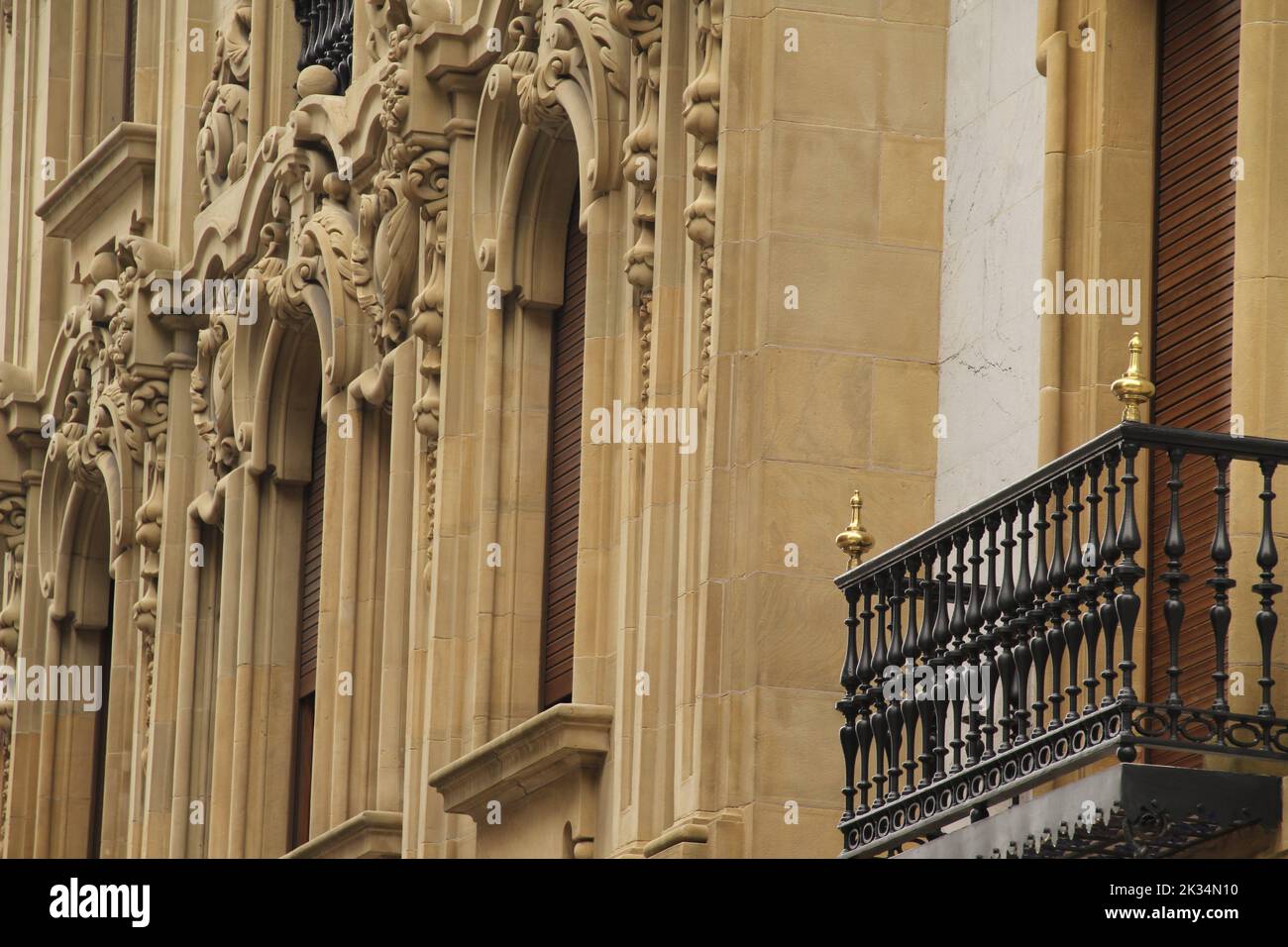 Details of a city hi-res stock photography and images - Alamy