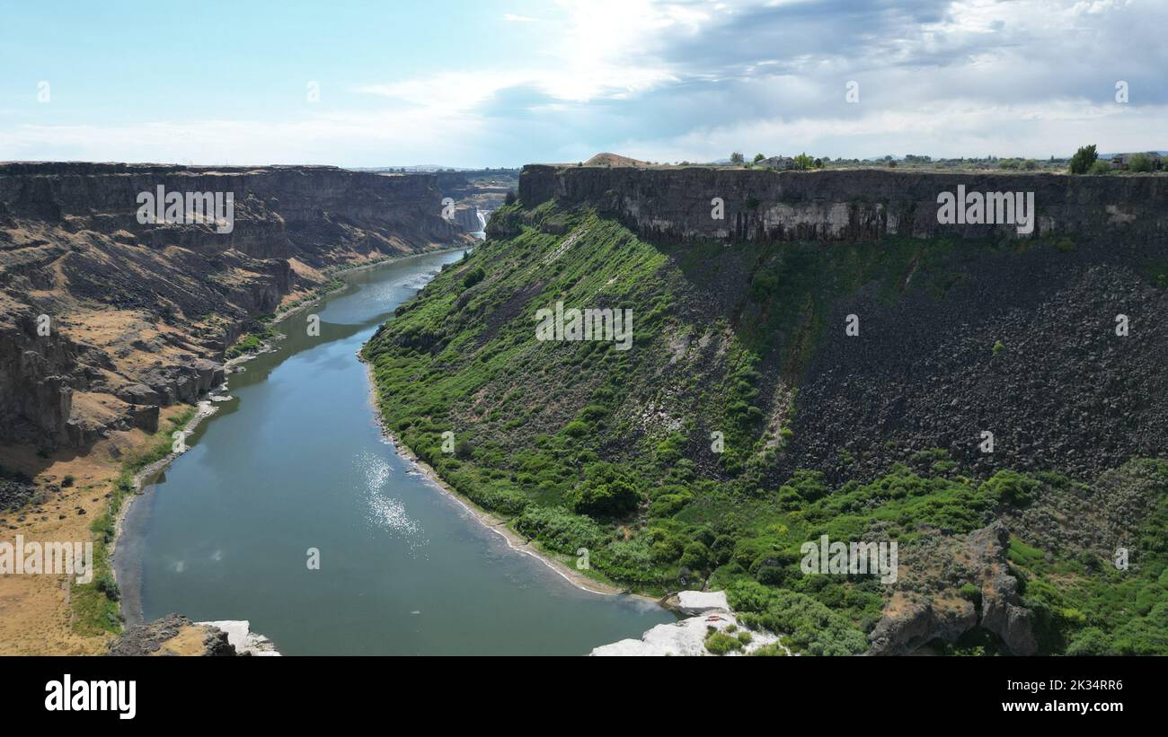 An aerial view of a river surrounded by rocks Stock Photo - Alamy