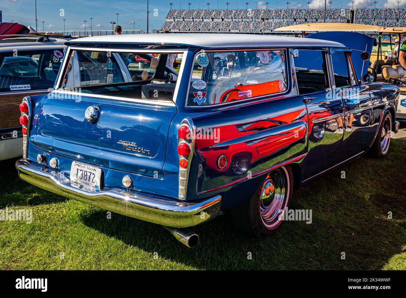 Checker marathon car hi-res stock photography and images - Alamy