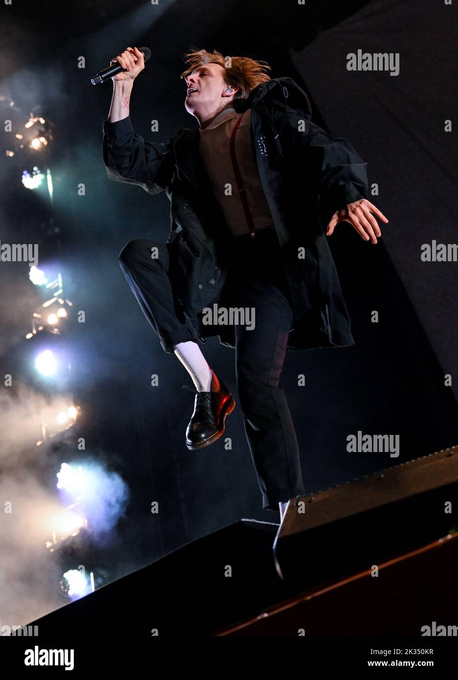Berlin, Germany. 24th Sep, 2022. The singer Felix Brummer of the band ...