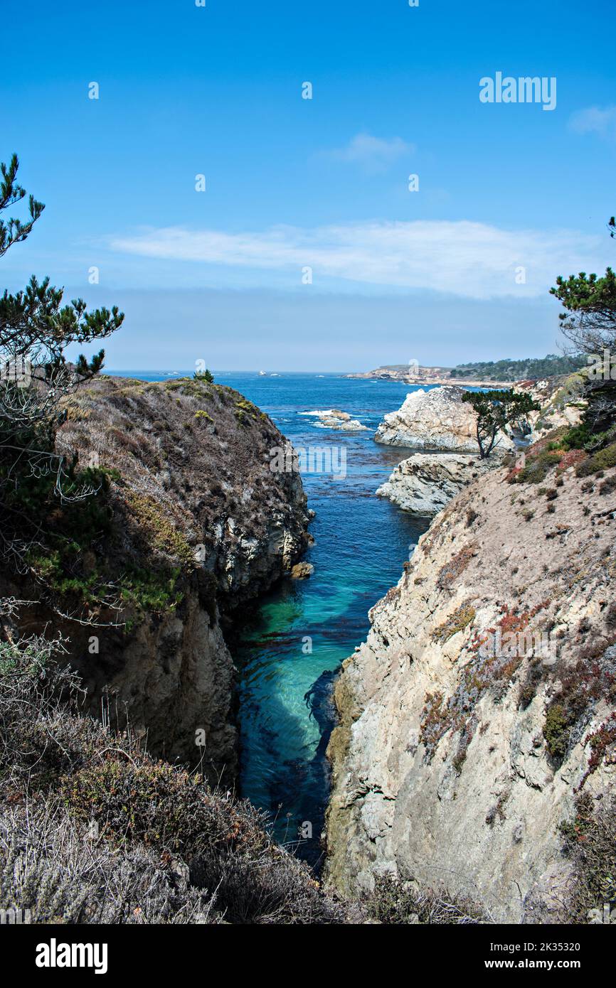 Rocky cove point lobos hi-res stock photography and images - Alamy