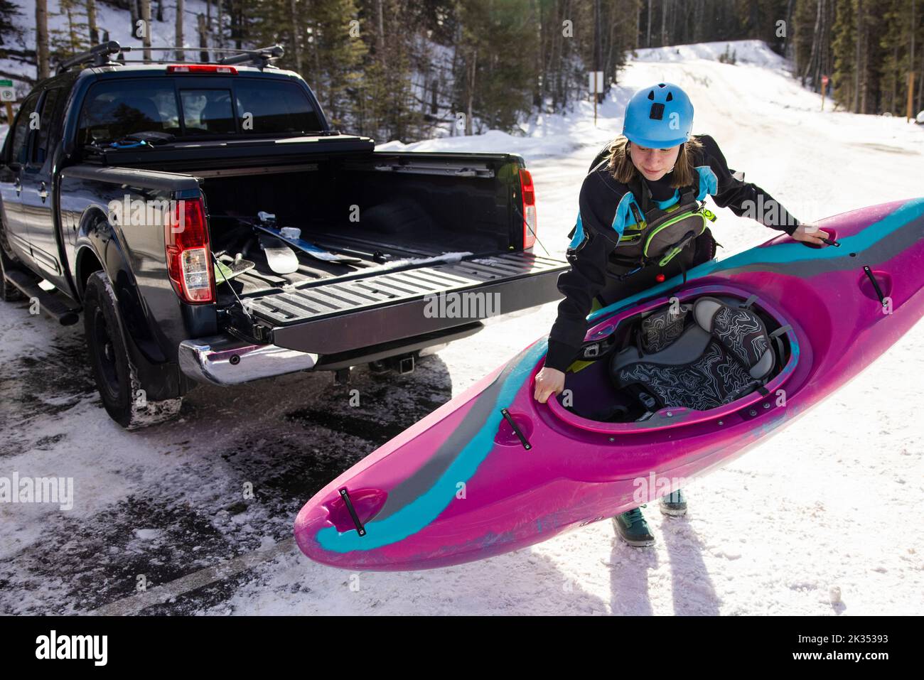 Truck carrying water hi-res stock photography and images - Alamy
