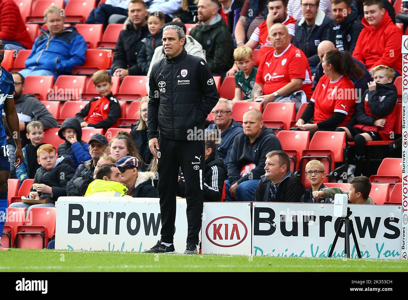 Oakwell Stadium, Barnsley, England - 24th September 2022 Michael Duff ...