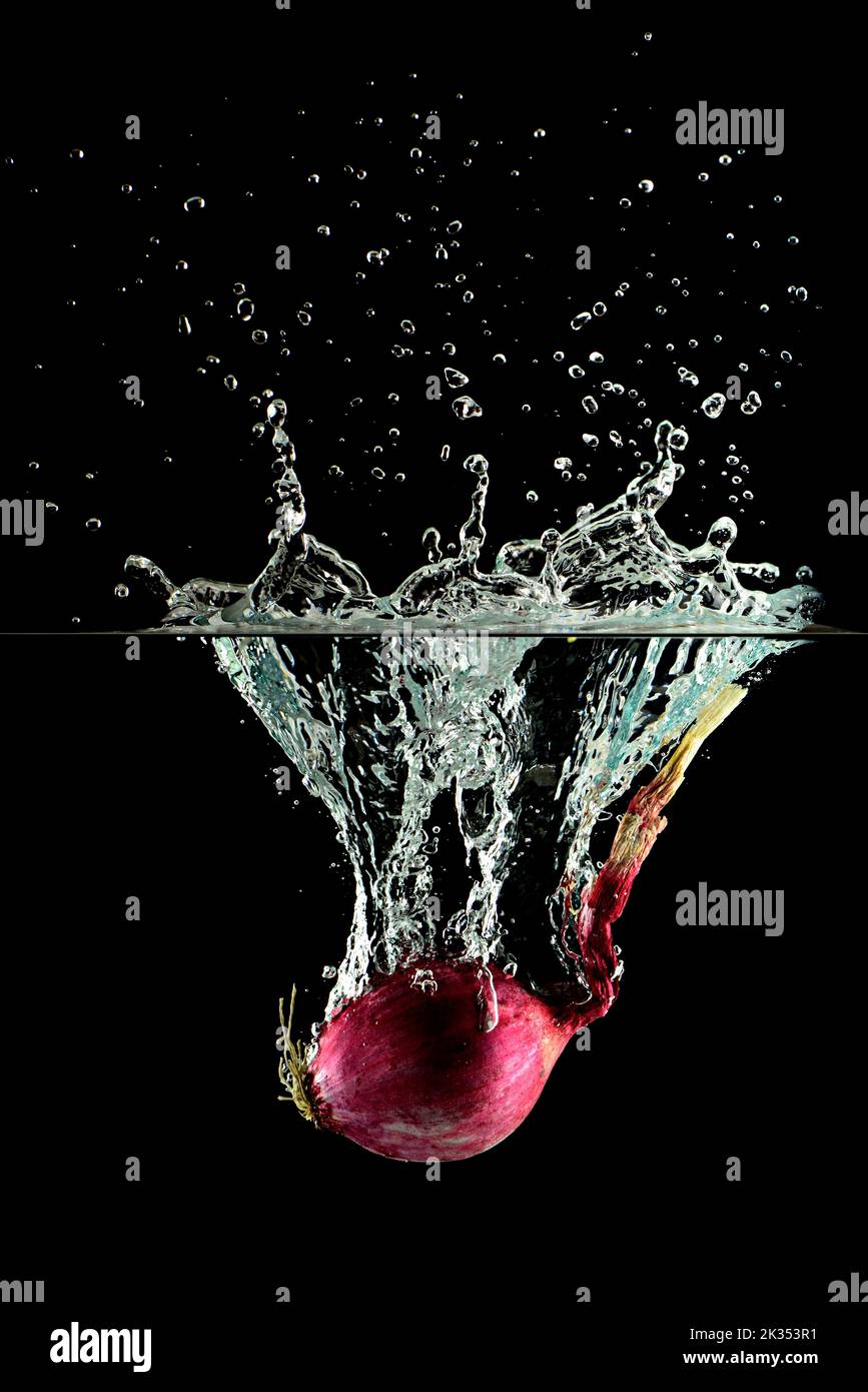 Cool onion hi-res stock photography and images - Alamy