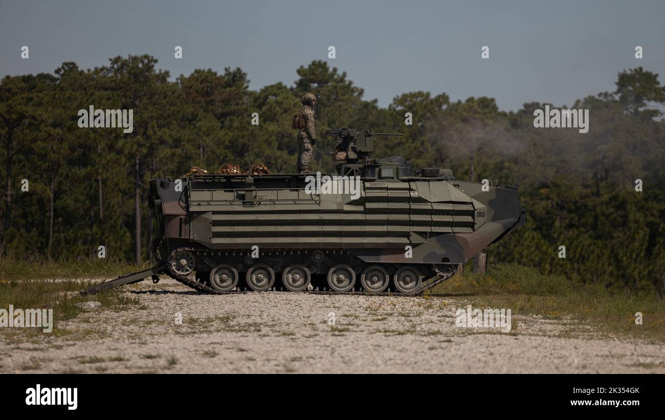 U.S. Marines with 2d Assault Amphibian Battalion, 2d Marine Division ...