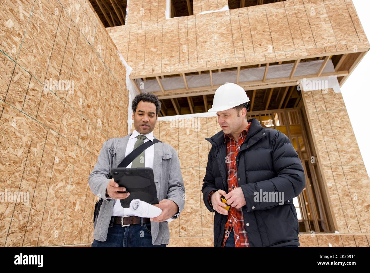Construction site outside hi-res stock photography and images - Alamy