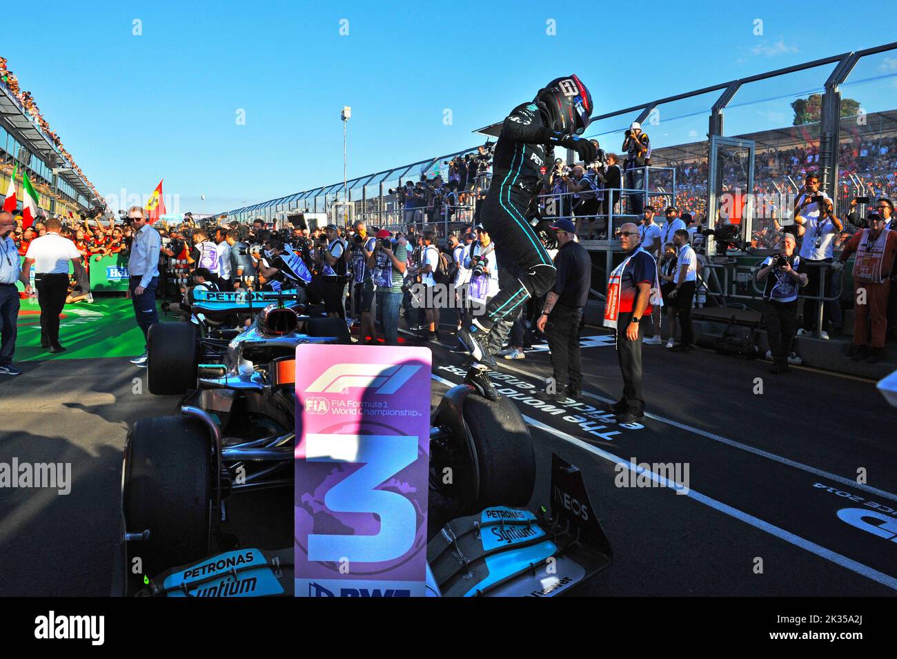 Ferrari on top down under at the Australian Formula One Grand Prix ...