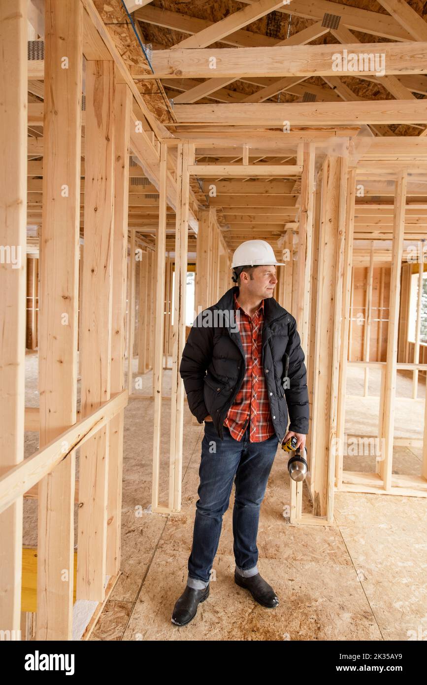 Construction site inspector hat hi-res stock photography and images - Alamy