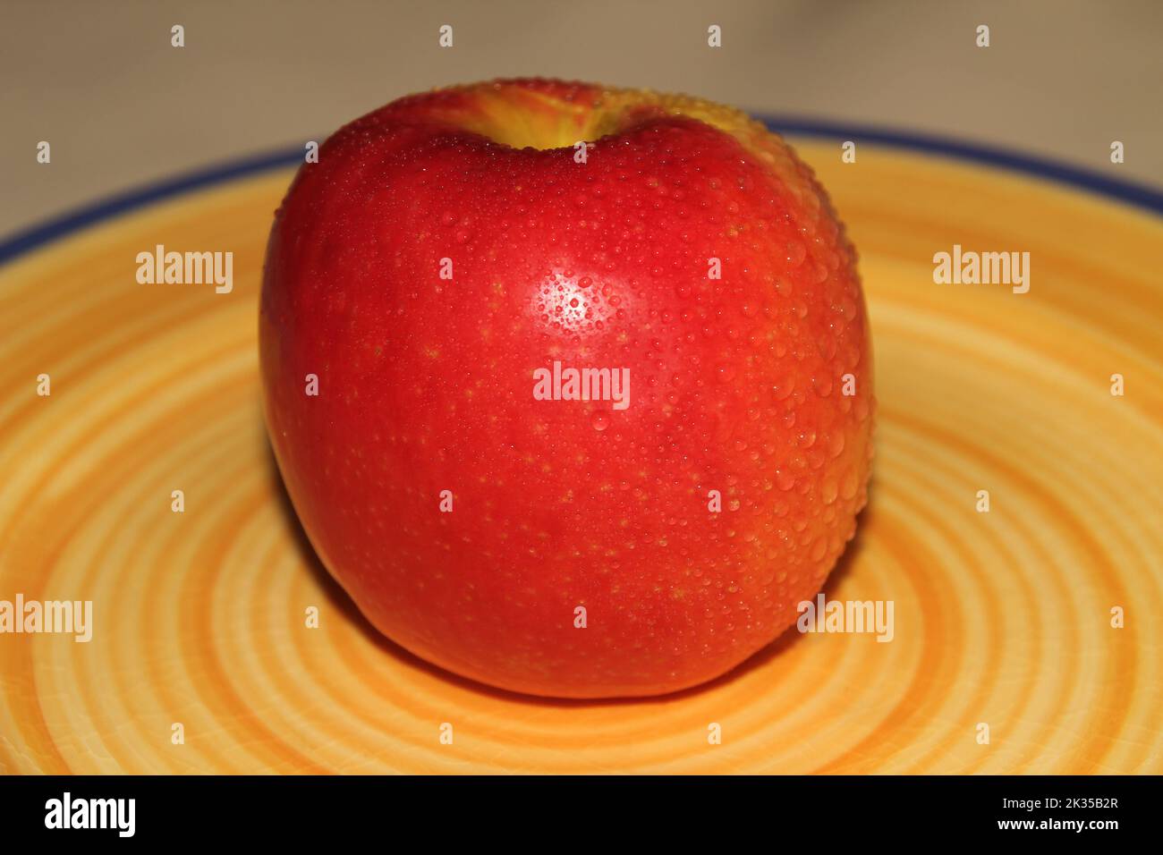 High angle apple hi-res stock photography and images - Alamy