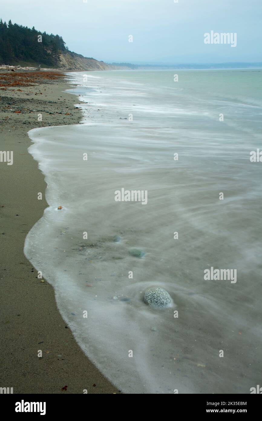 Beach surf, Dungeness National Wildlife Refuge, Washington Stock Photo ...