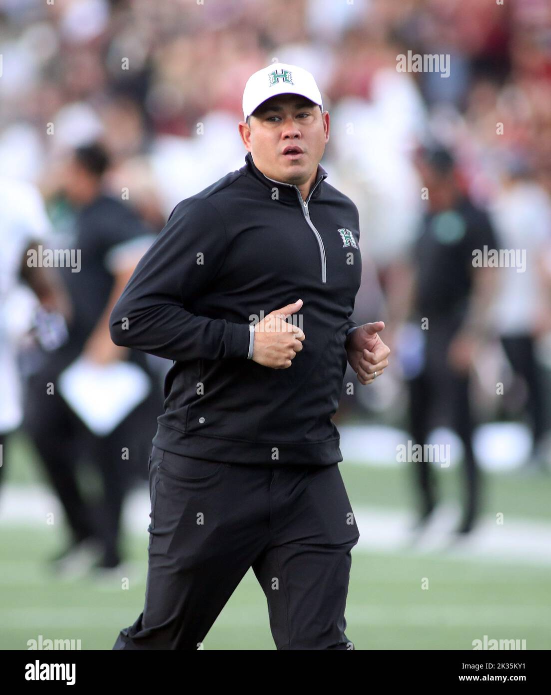 September 24, 2022 - Hawaii Rainbow Warriors head coach Timmy Chang ...