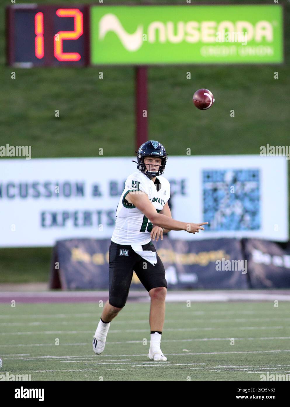September 24, 2022 - Hawaii Rainbow Warriors quarterback Brayden ...