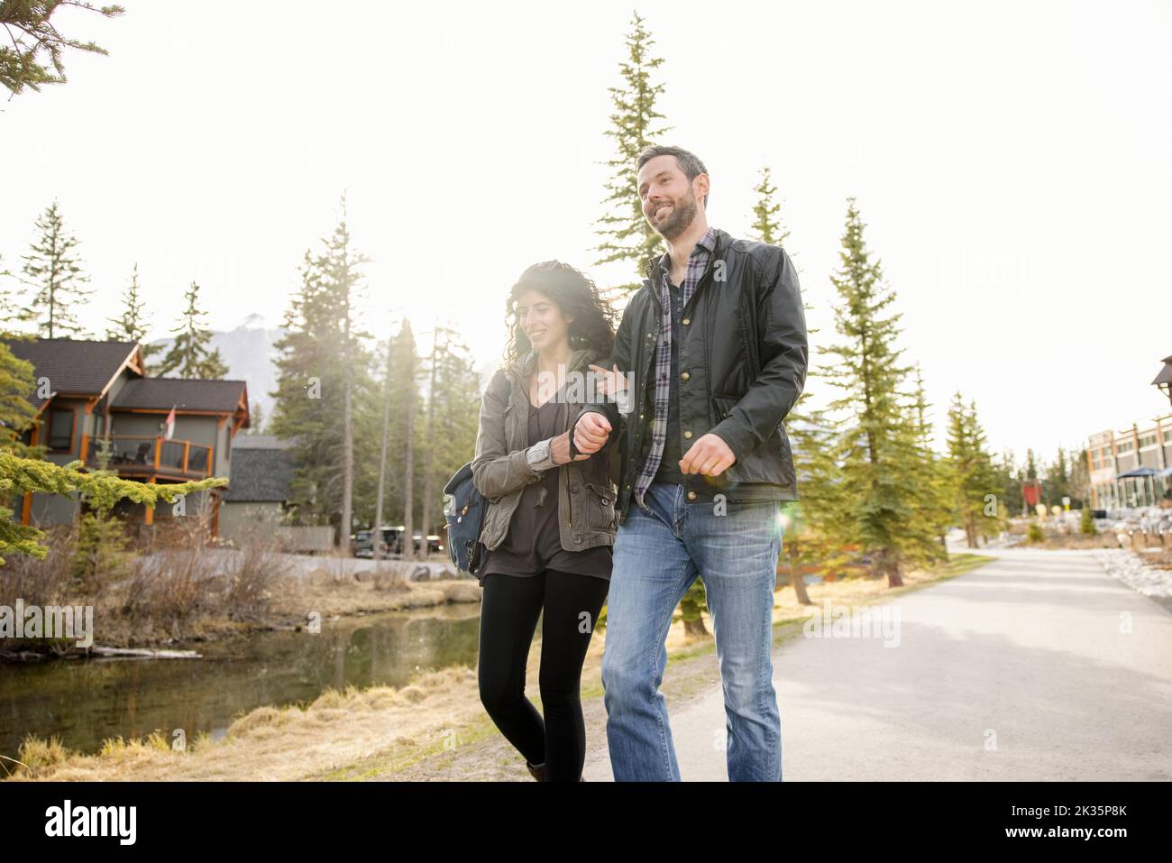 Couple tourist resort hi-res stock photography and images - Alamy