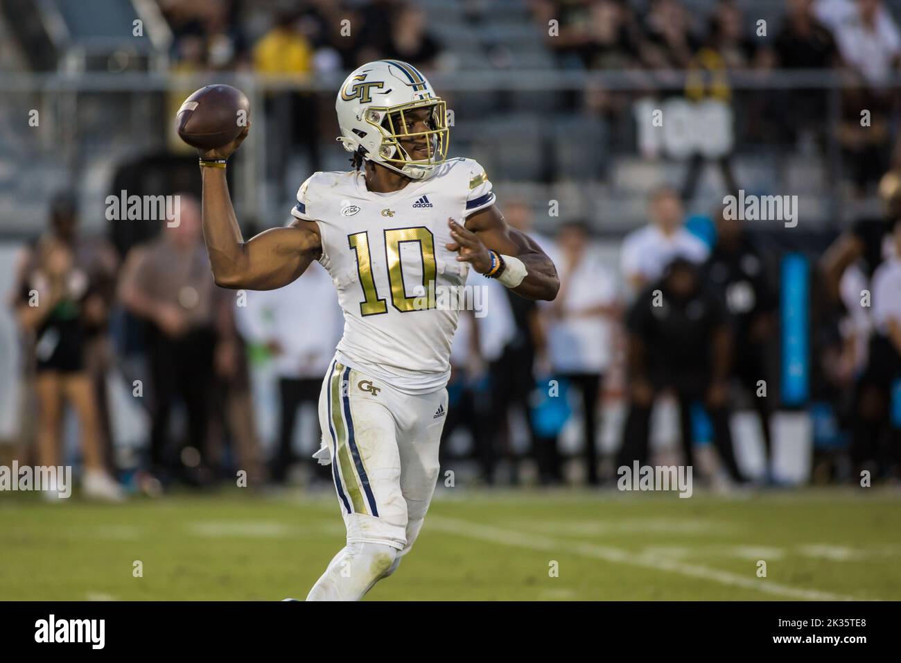 September 24, 2022: Georgia Tech Yellow Jackets quarterback Jeff Sims ...