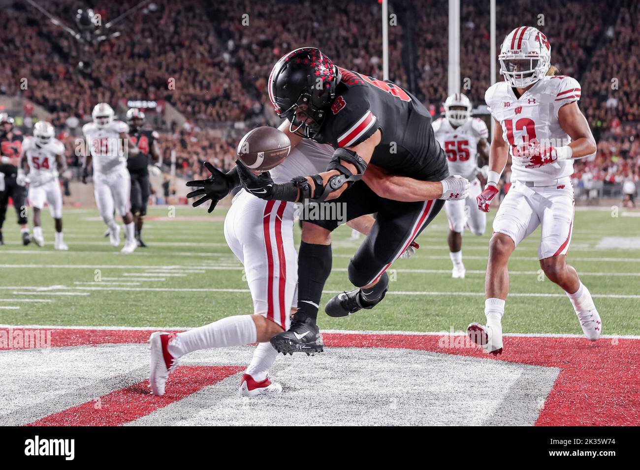 Columbus, Ohio, USA. 24th Sep, 2022. Ohio State Buckeyes tight end Cade ...