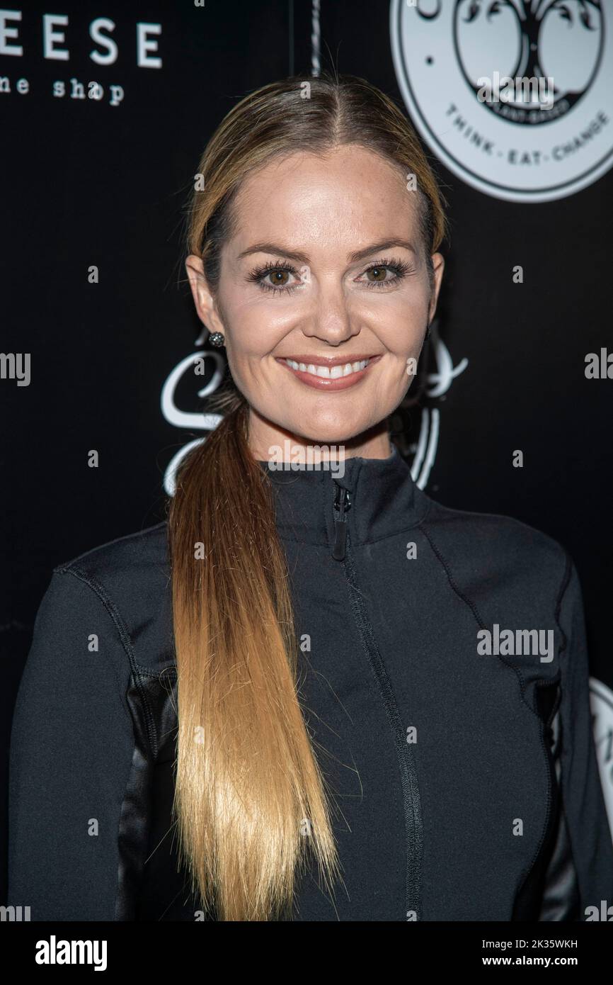 Hollywood, USA. 24th Sep, 2022. Carrie Schroeder attends Los Angeles ...