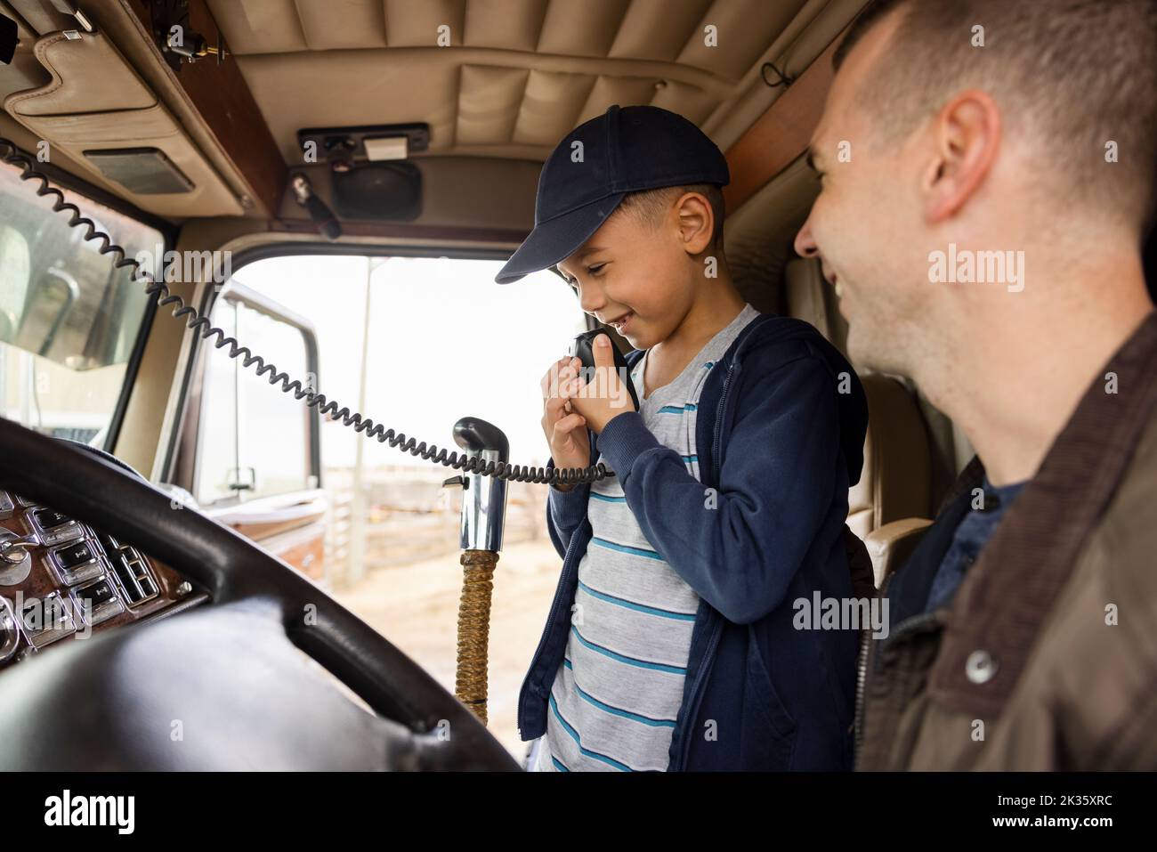 Boy radio hi-res stock photography and images - Alamy