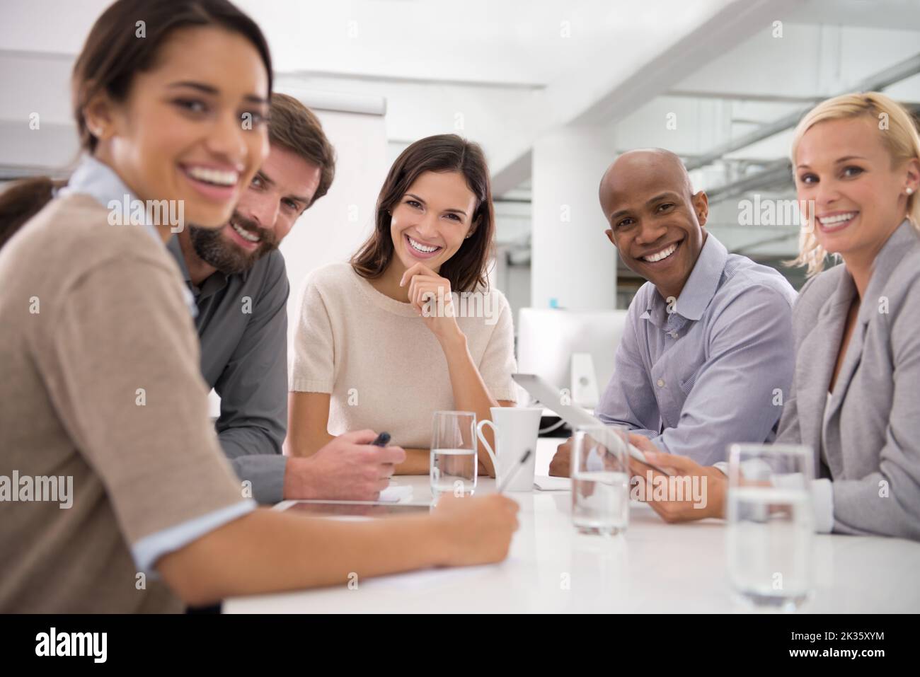 Boardroom people hi-res stock photography and images - Alamy