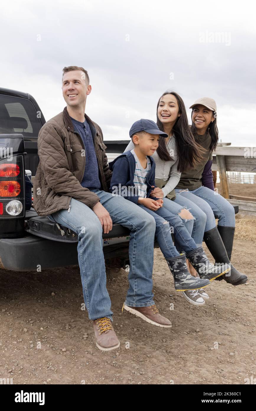 Farm family living hi-res stock photography and images - Alamy