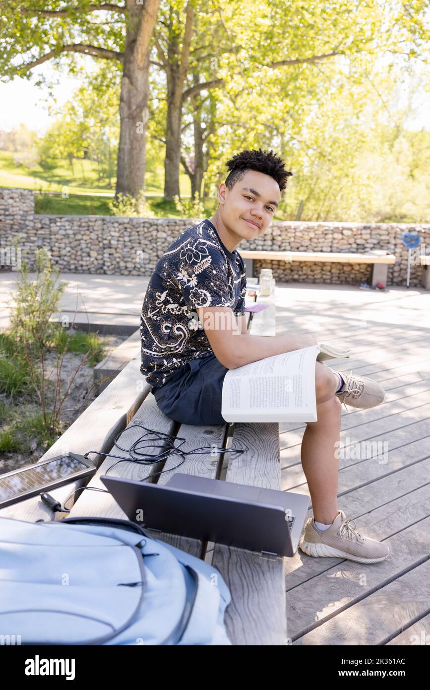 Boy studying hi-res stock photography and images - Alamy