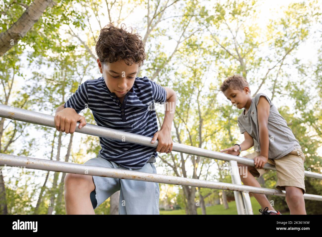 Park railings hi-res stock photography and images - Alamy