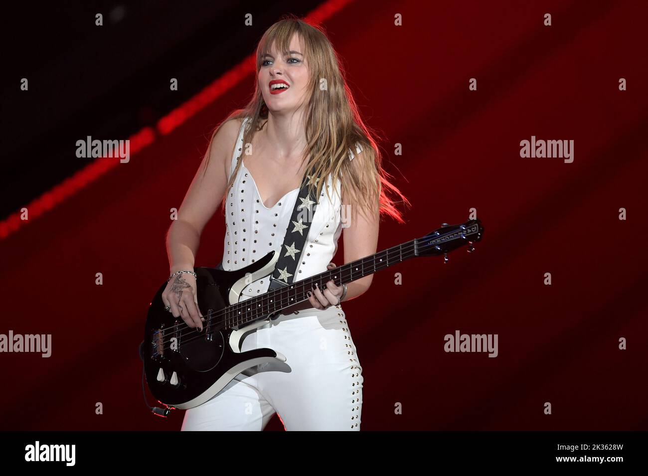 New York, USA. 24th Sep, 2022. Bass guitarist Victoria De Angelis along ...