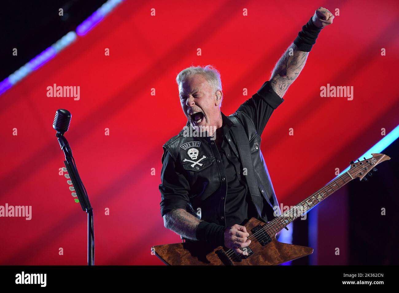 New York, USA. 24th Sep, 2022. Lead singer James Hatfield and members ...