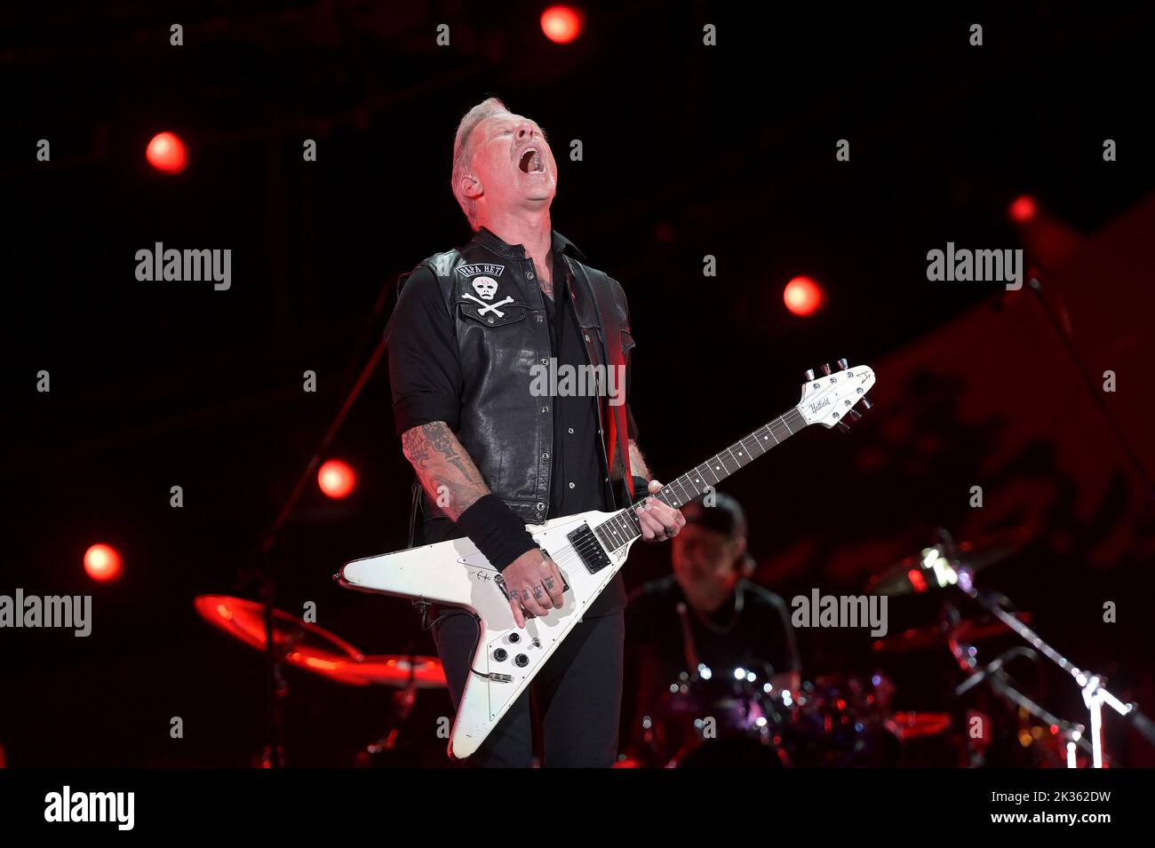 New York, USA. 24th Sep, 2022. Lead singer James Hatfield and members ...