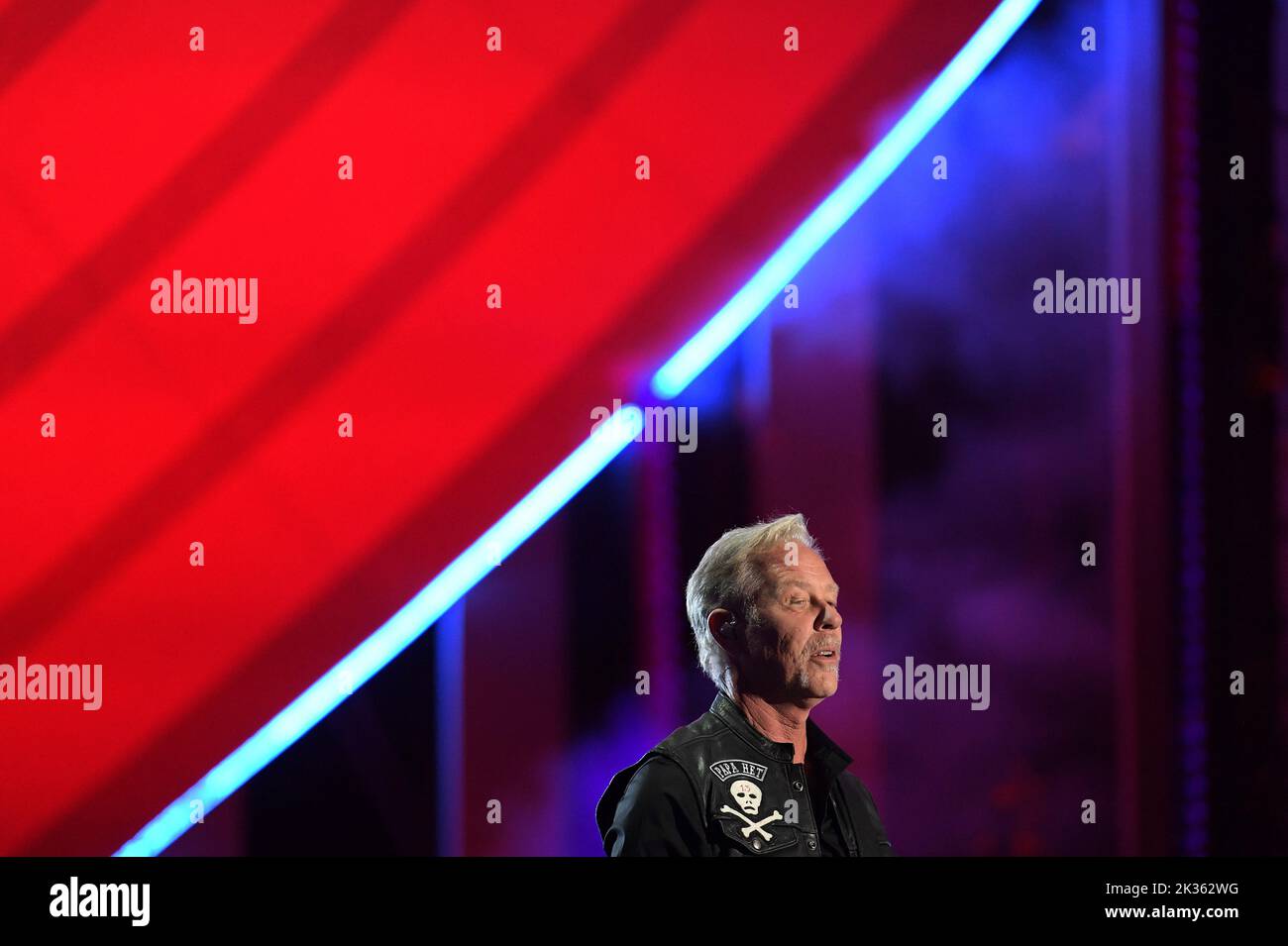 Lead singer James Hatfield and members of Metallica perform during the ...