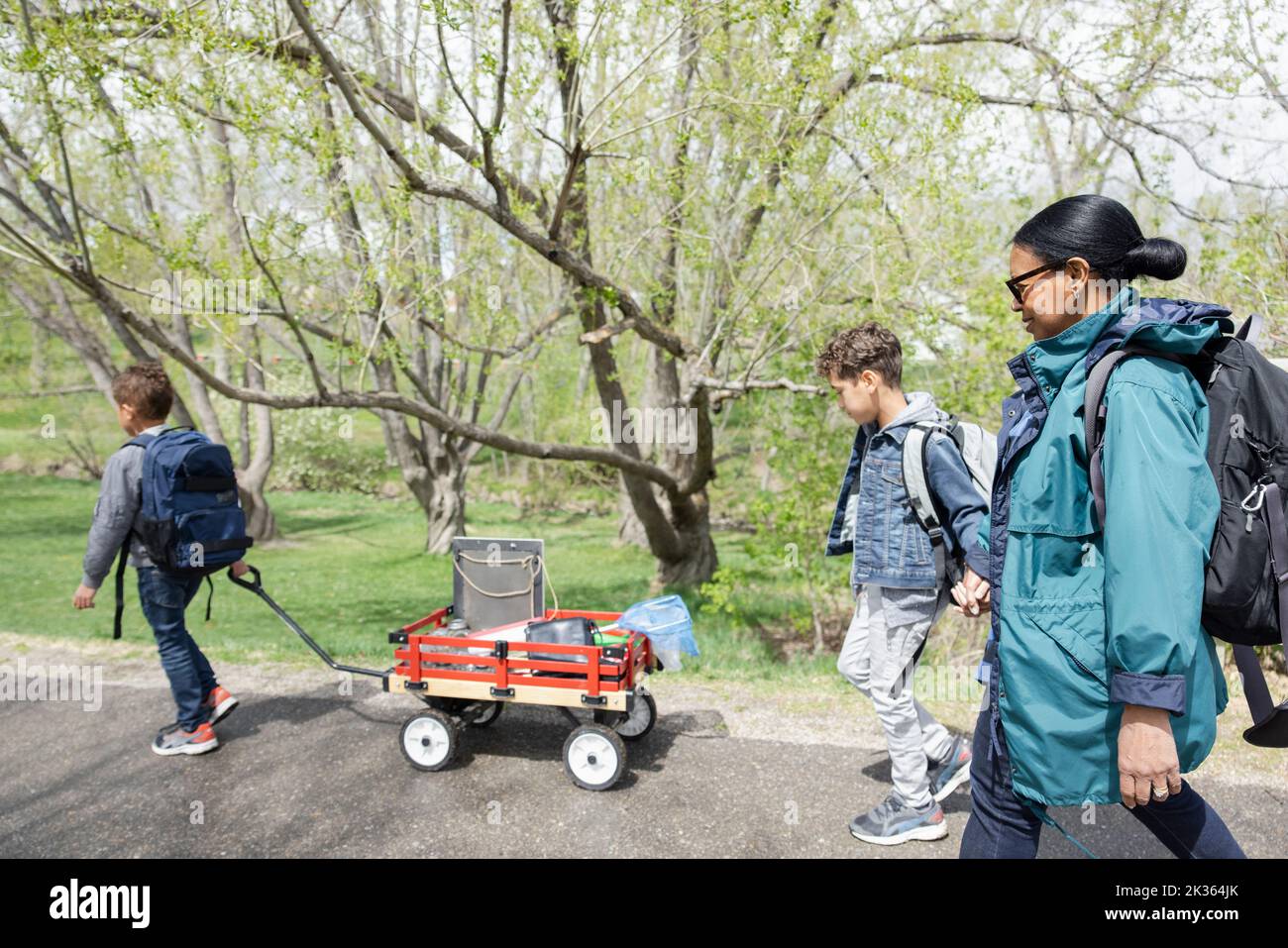 Walking cart hi-res stock photography and images - Alamy