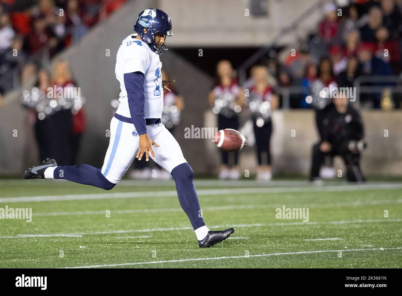 Ottawa, Canada. 24th Sep, 2022. Toronto Argonauts kicker Boris Bede (14 ...