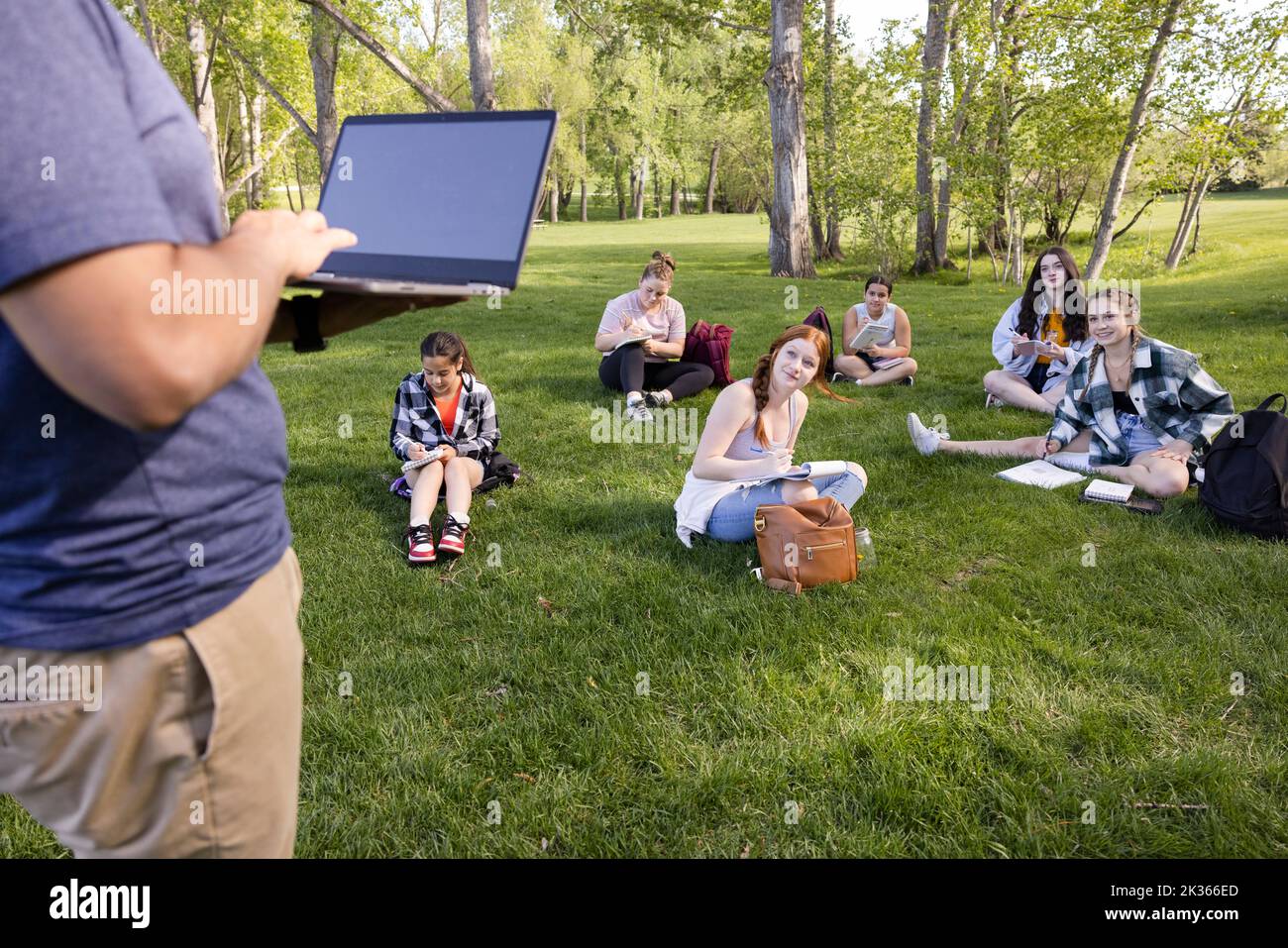 Elearning in adult classroom hi-res stock photography and images - Alamy