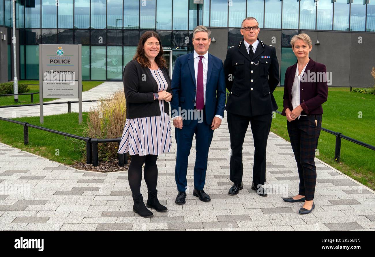 Labour Party leader Sir Keir Starmer and shadow home secretary, Yvette ...
