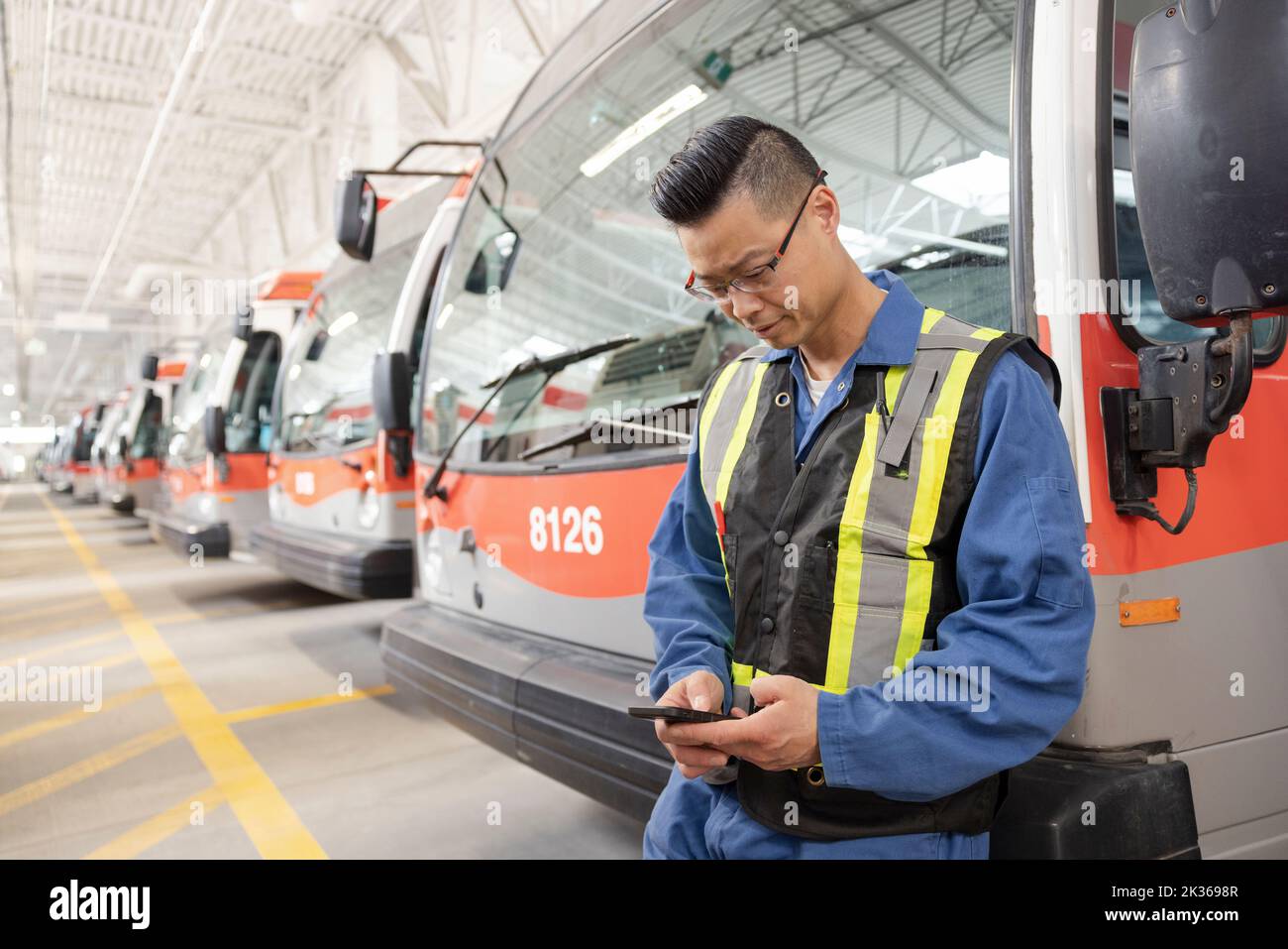 Break down bus hi-res stock photography and images - Alamy