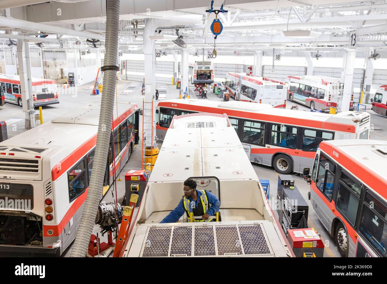 People standing on top of a bus hi-res stock photography and images - Alamy