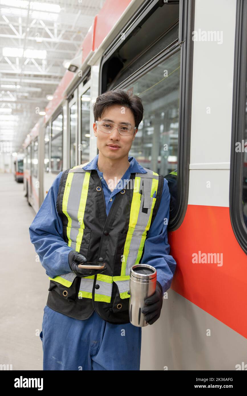 Worker taking a break hi-res stock photography and images - Alamy