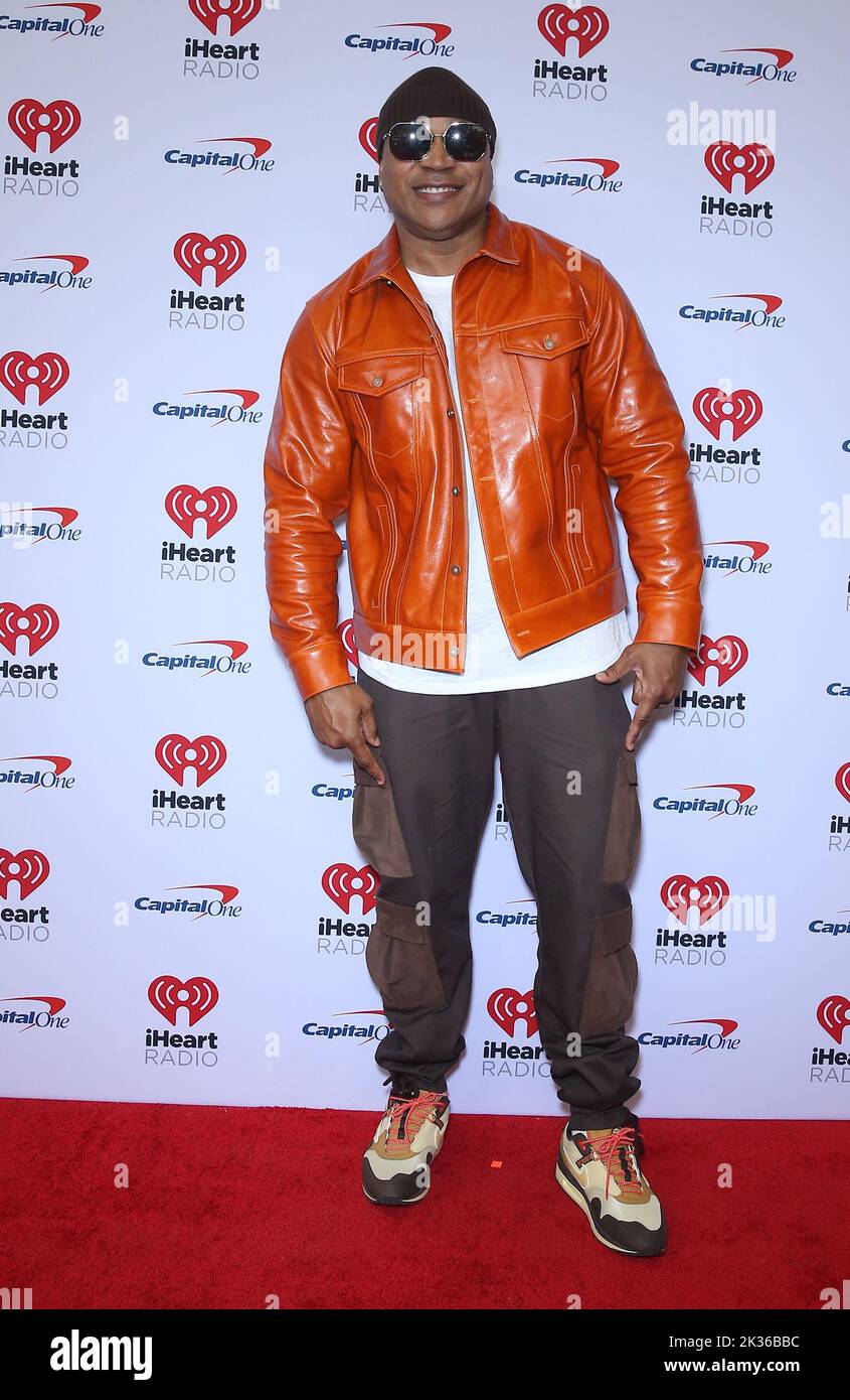 Ll radio hi-res stock photography and images - Alamy