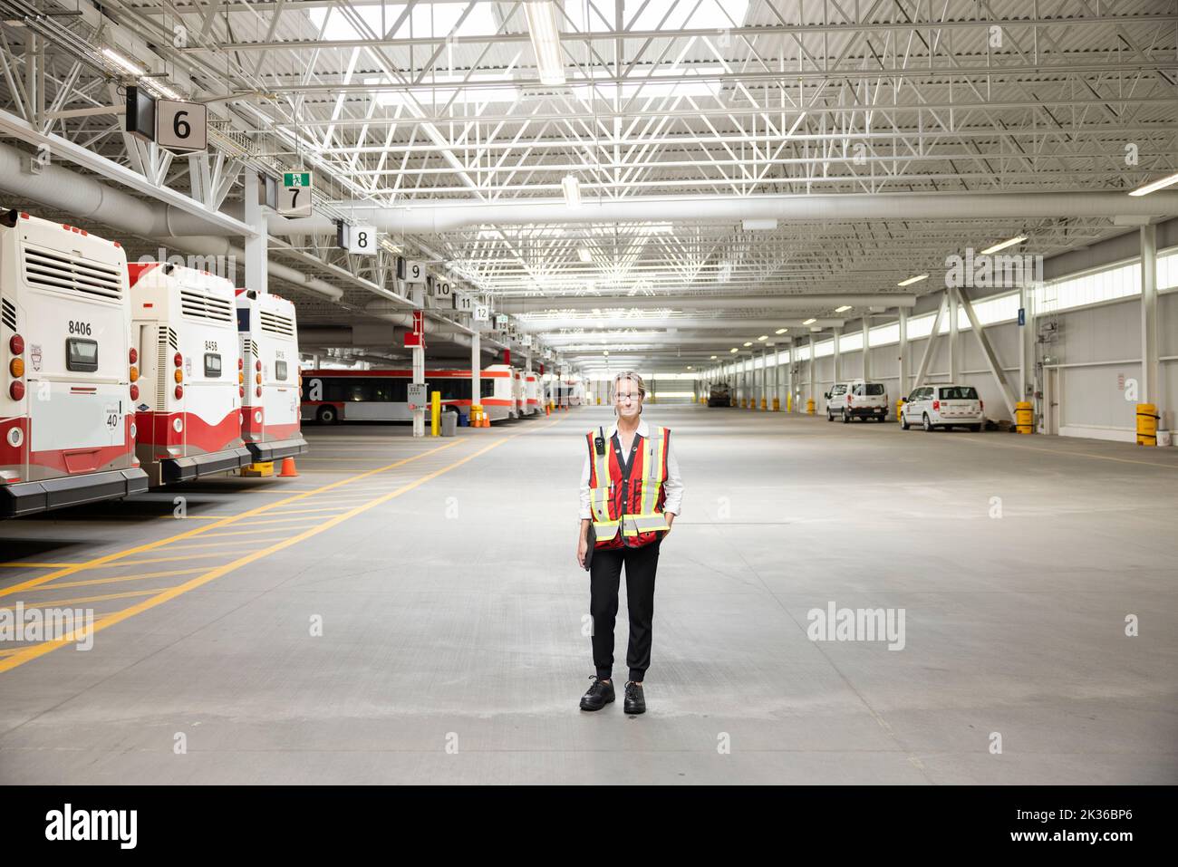 Bus transit hi-res stock photography and images - Alamy