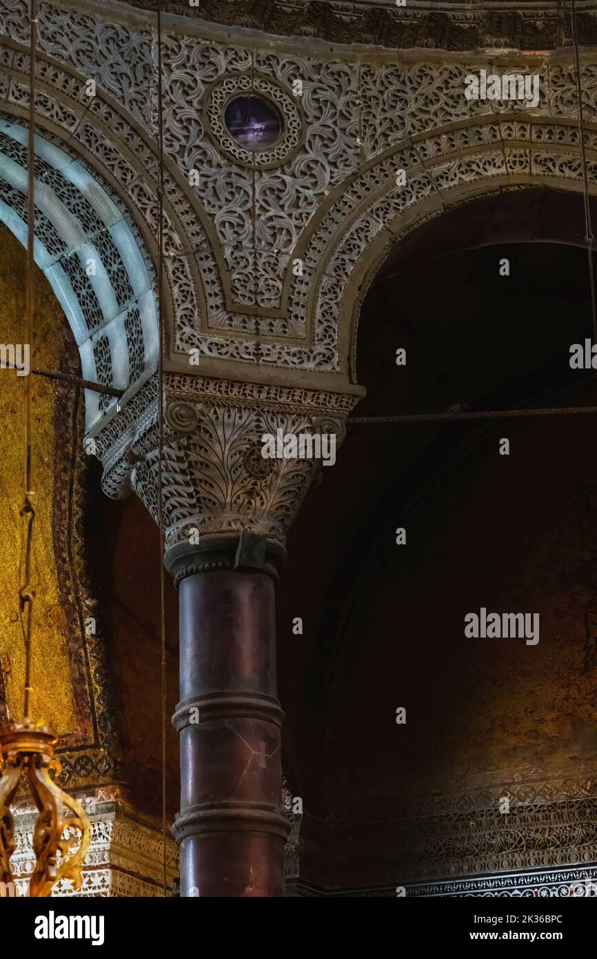 a column in the hagia sophia mosque in istanbul Stock Photo - Alamy